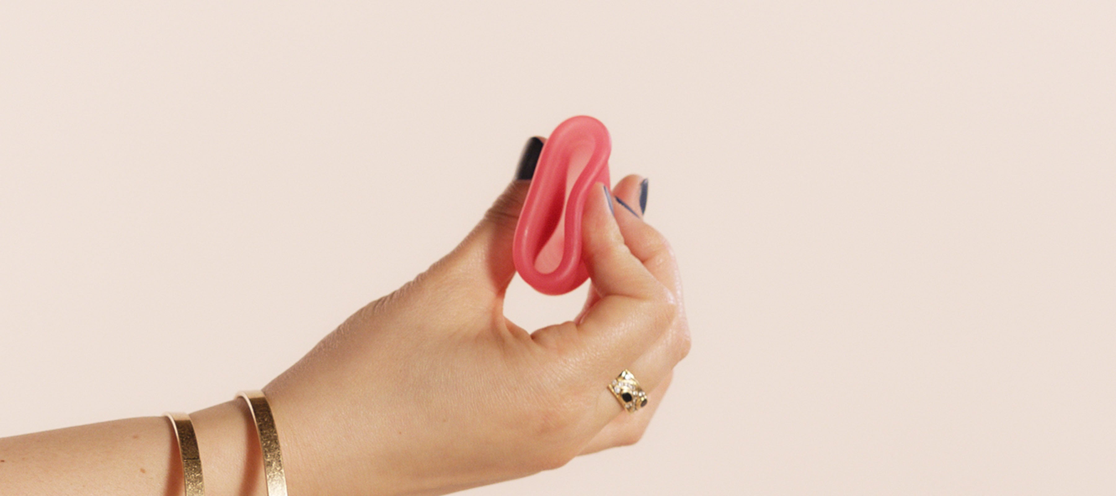 Menstrual cup Myths Busted: What the Experts Really Say About Fit, Com ...